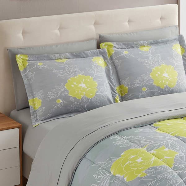 Sweet Home Collection Florence 7pc. Bed in a Bag Floral Comforter ...