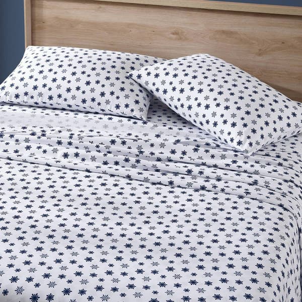 Nautica Snowflake Toss Flannel Sheet Set - Boscov's