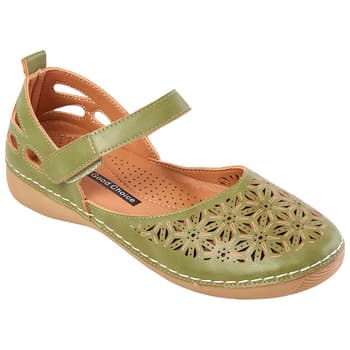 Womens Good Choice Faryn Close Toe Flats - Boscov's