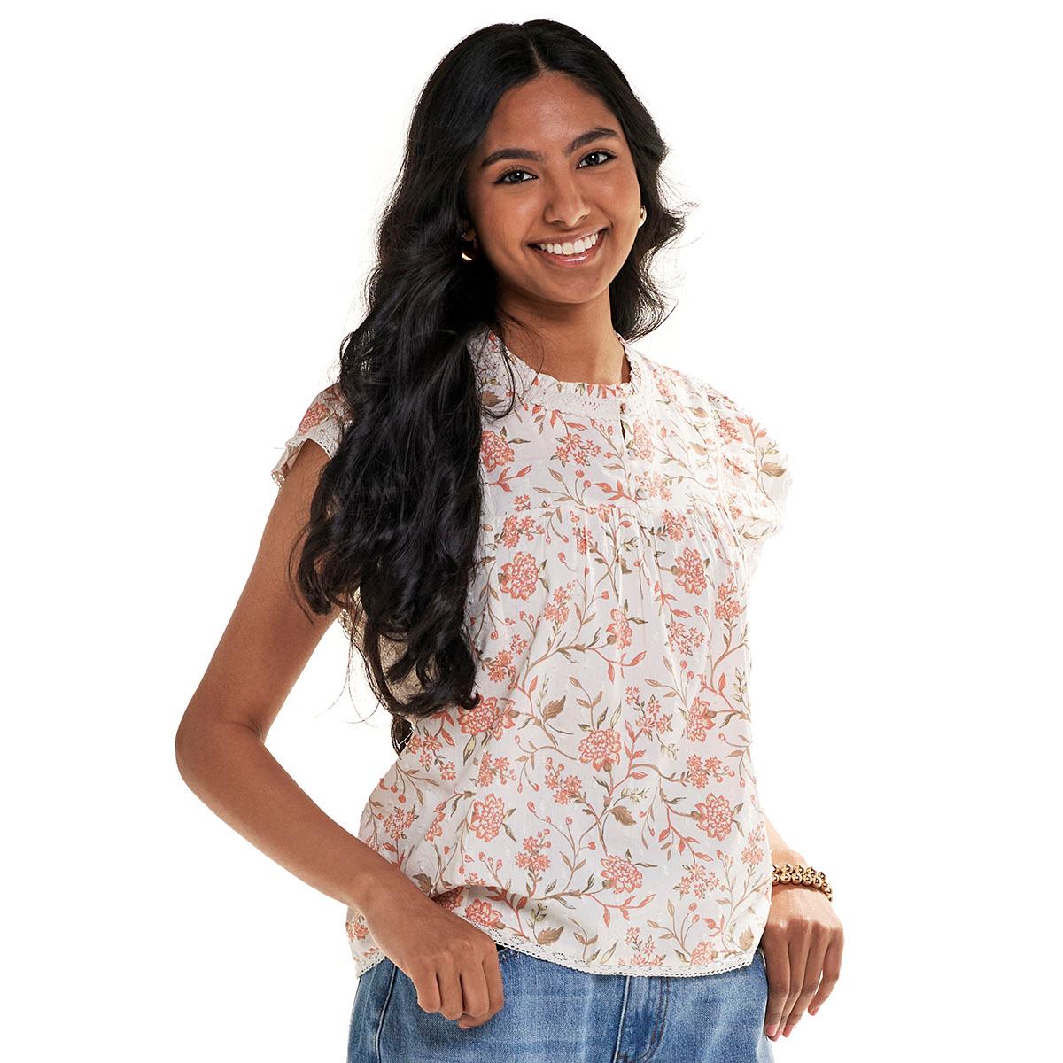 Click here for Petite Architect(R) Flutter Sleeve Floral Bloom Bl... prices