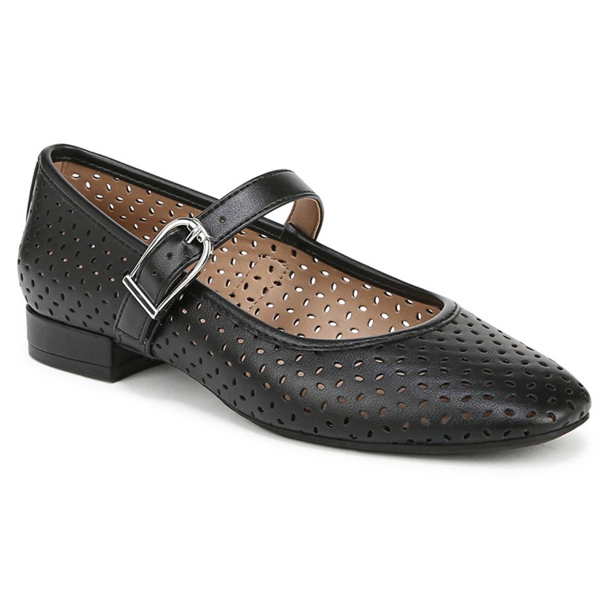 Click here for Womens LifeStride Cameo Mary Jane Flats prices