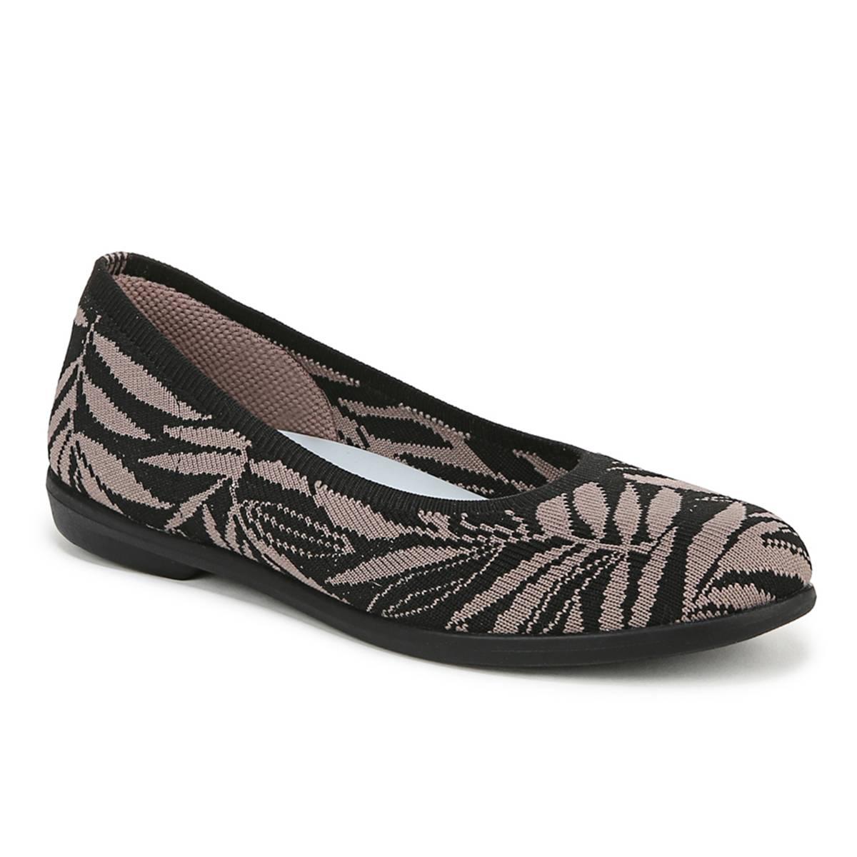 Click here for Womens LifeStride Kit 2 Ballet Flats prices