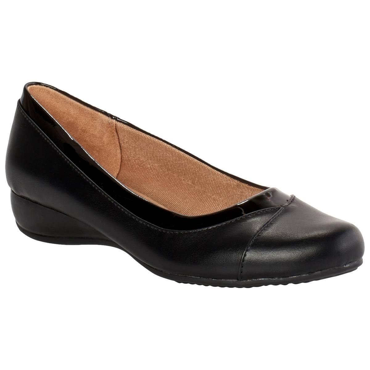 Click here for Womens Lifestride Diamond Flats prices