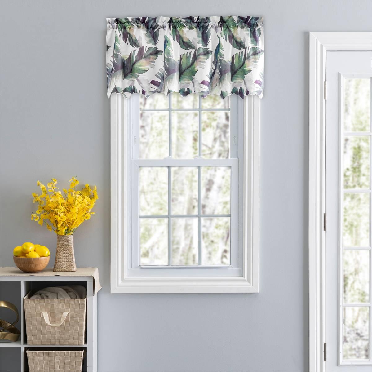 Click here for Tropic Tailored Valance - 48x15 prices