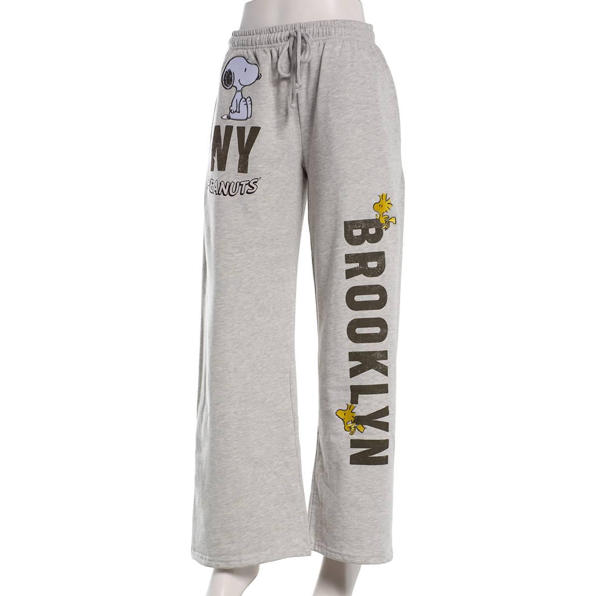 Click here for Juniors Freeze Snoopy New York Wide Leg Fleece Swe... prices