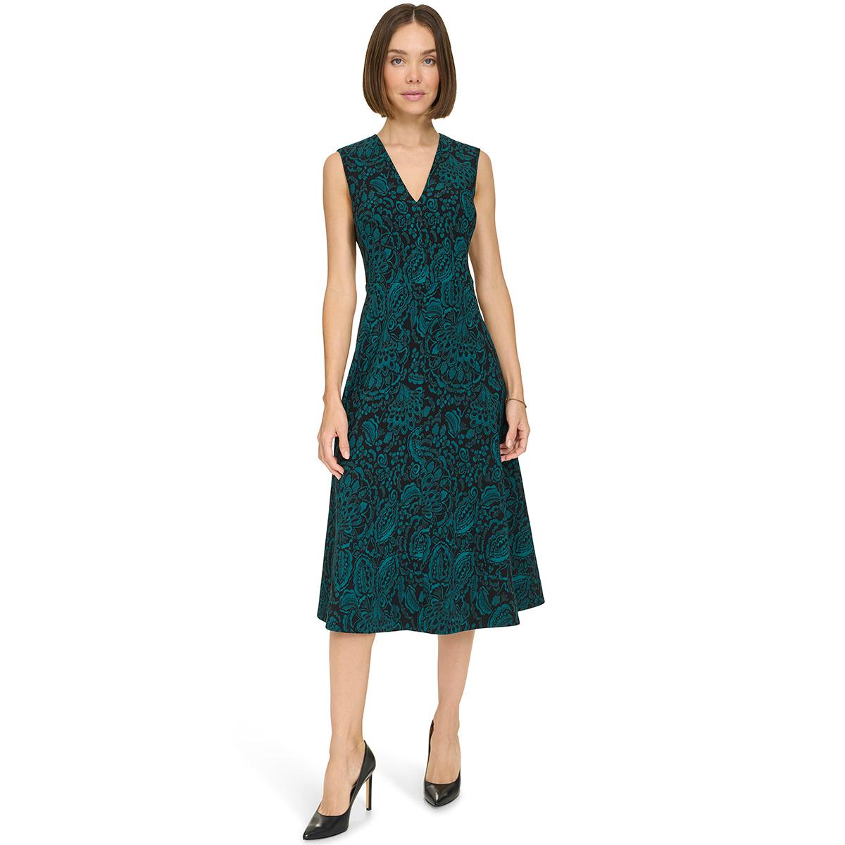 Click here for Womens Tommy Hilfiger V Neck Paisley Midi Dress prices