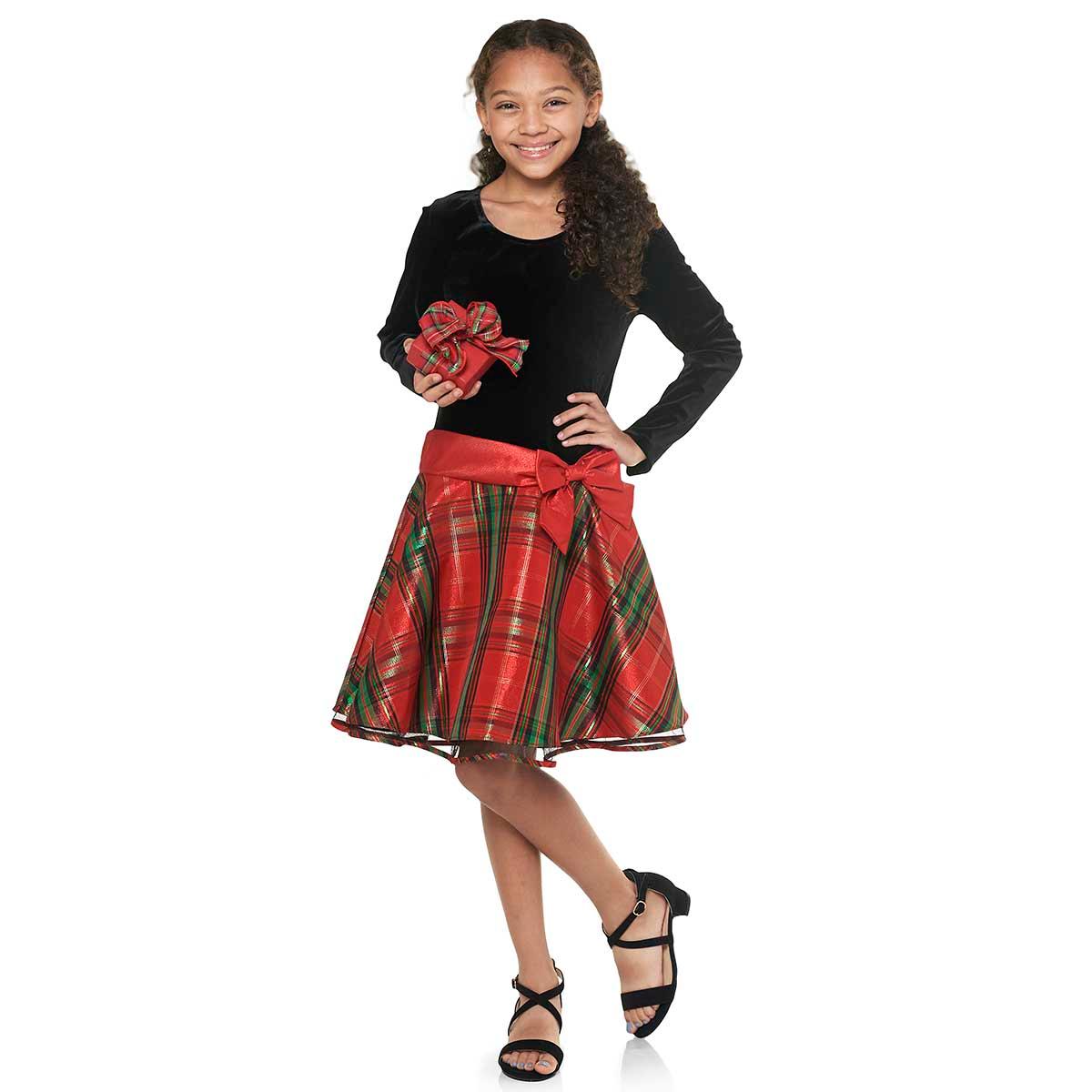 Click here for Girls (7-16) Bonnie Jean Long Sleeve Velvet & Plai... prices