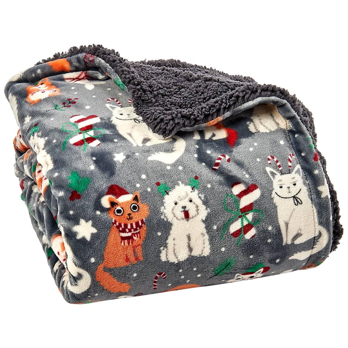 Click here for Mountain Ridge Purrfect Duo Reversible Sherpa Thro... prices