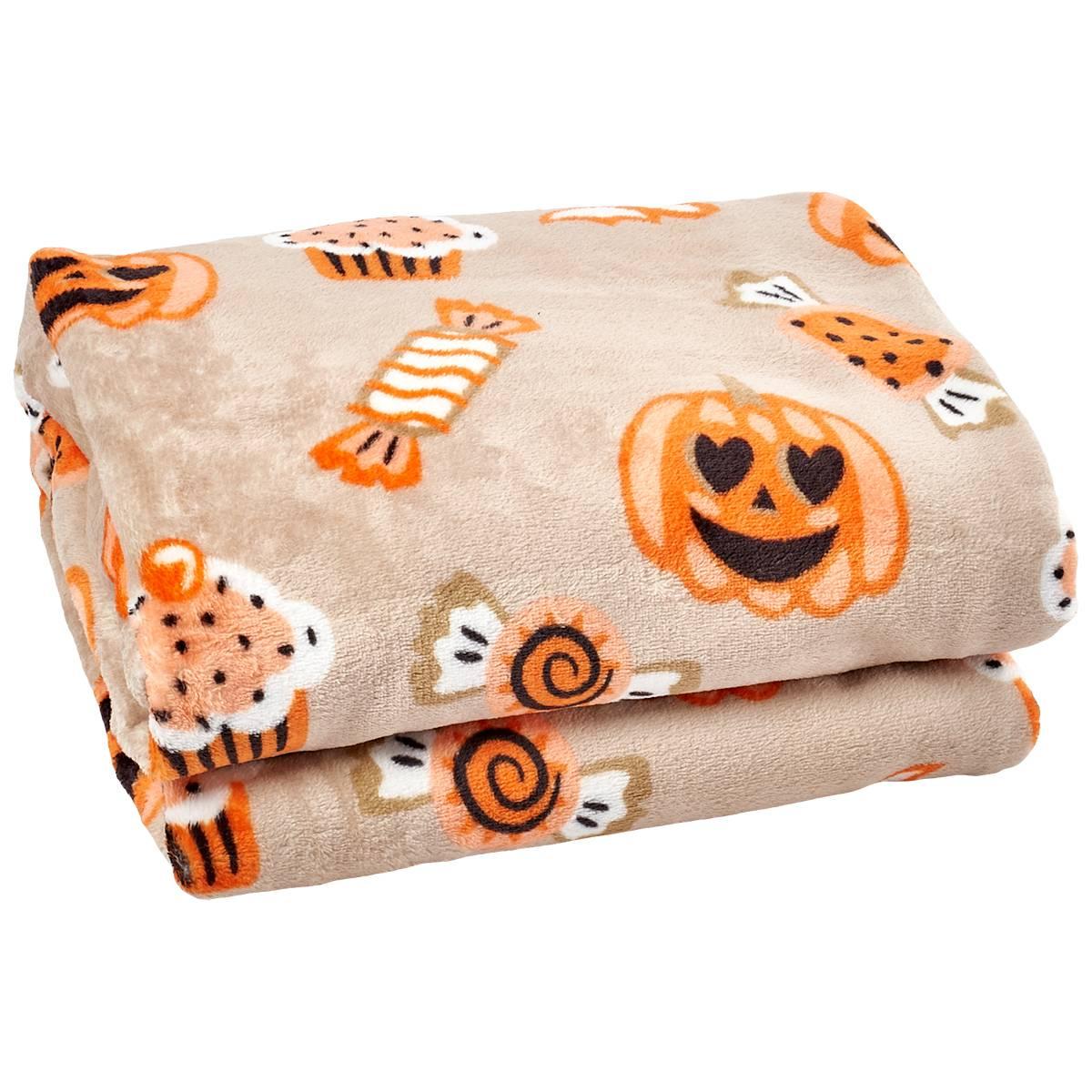 Click here for Ashley Cooper(tm) Candy Characters Plush Throw prices