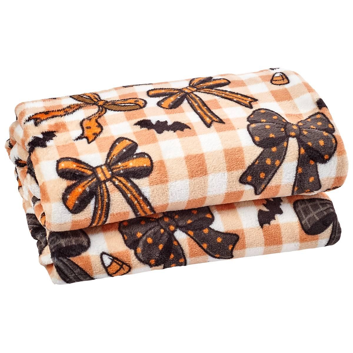 Click here for Ashley Cooper(tm) Halloween Bows Plush Throw prices