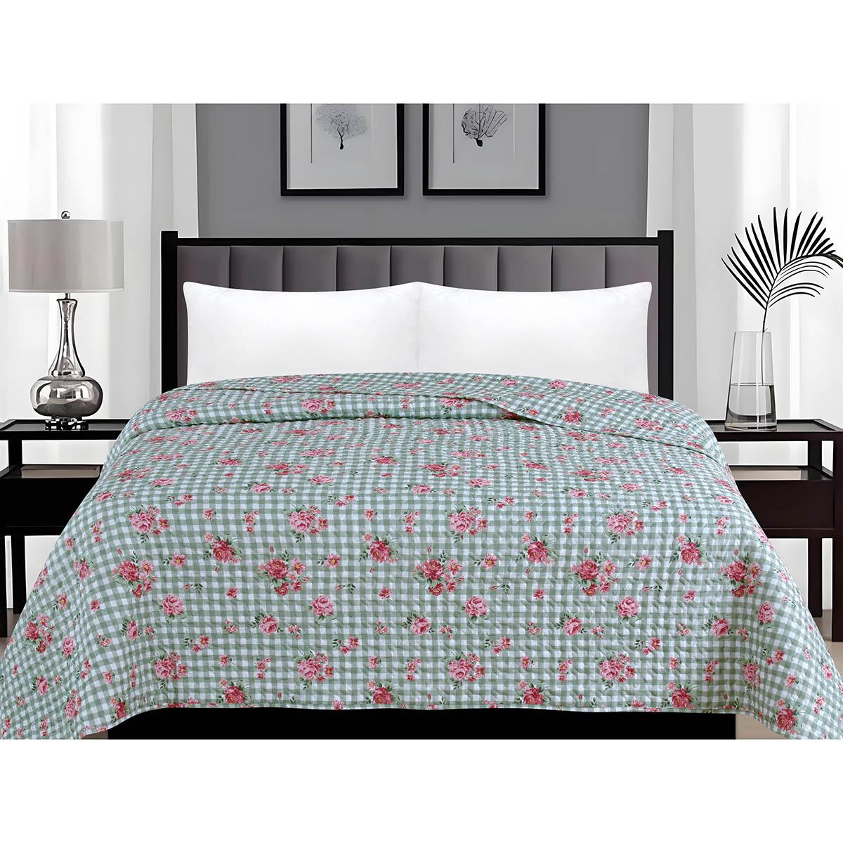 Click here for Ashley Cooper(tm) Lita Gingham Print Quilt prices