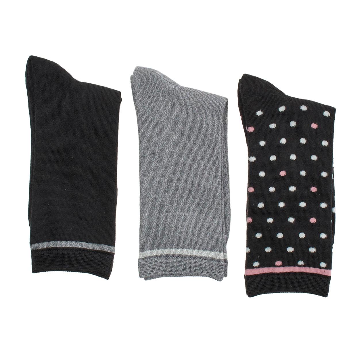Click here for Womens HUE 3pk. Dot Crew Socks prices