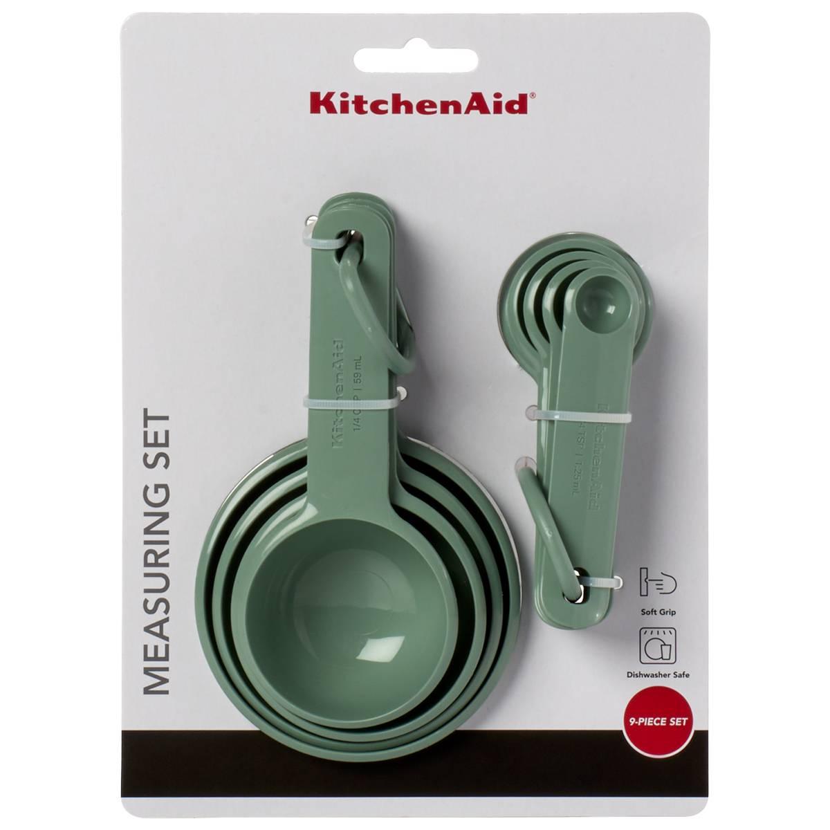 Click here for Kitchen Aid(R) Measuring Cup Spoon - Cardamom prices