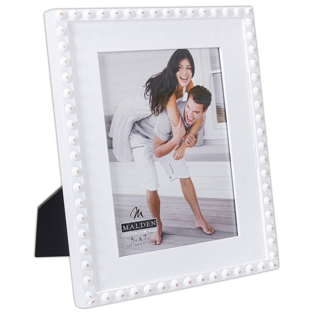 Click here for Malden White Bead Frame - 5x7 prices