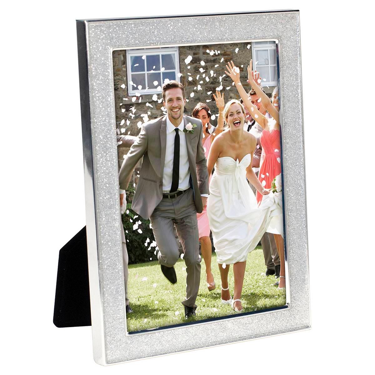Click here for Malden Glitter Metal Frame - 5x7 prices