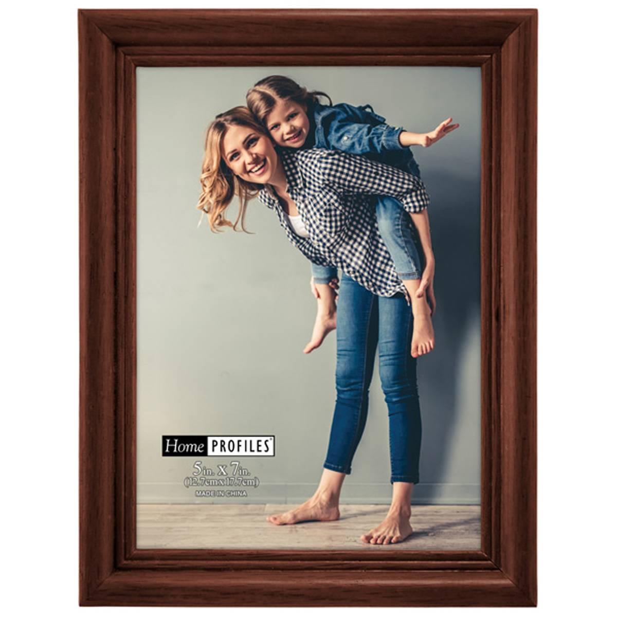 Click here for Malden Dark Walnut Frame - 5x7 prices