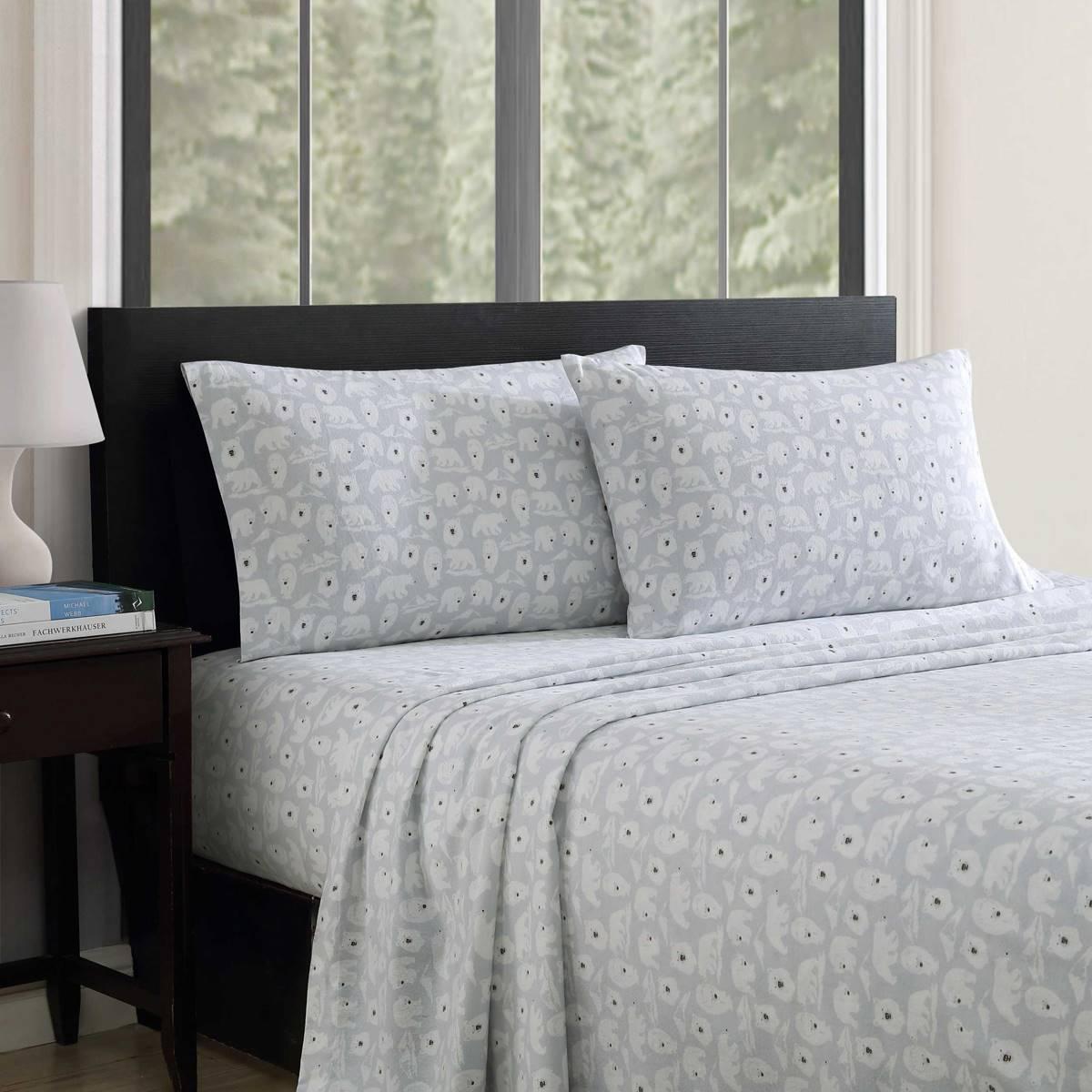 Eddie Bauer Holiday Cotton Flannel 4 Pc. Sheet Set  Queen - Explorer Bears
