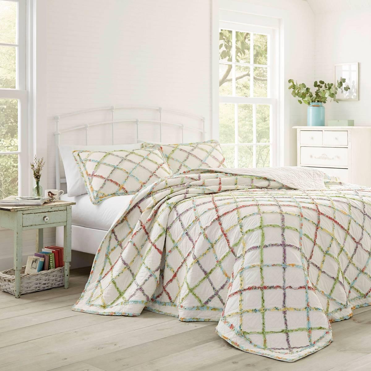 Laura Ashley Ruffle Garden Appliqued Diamond Cotton Quilt  King - Cream Multi