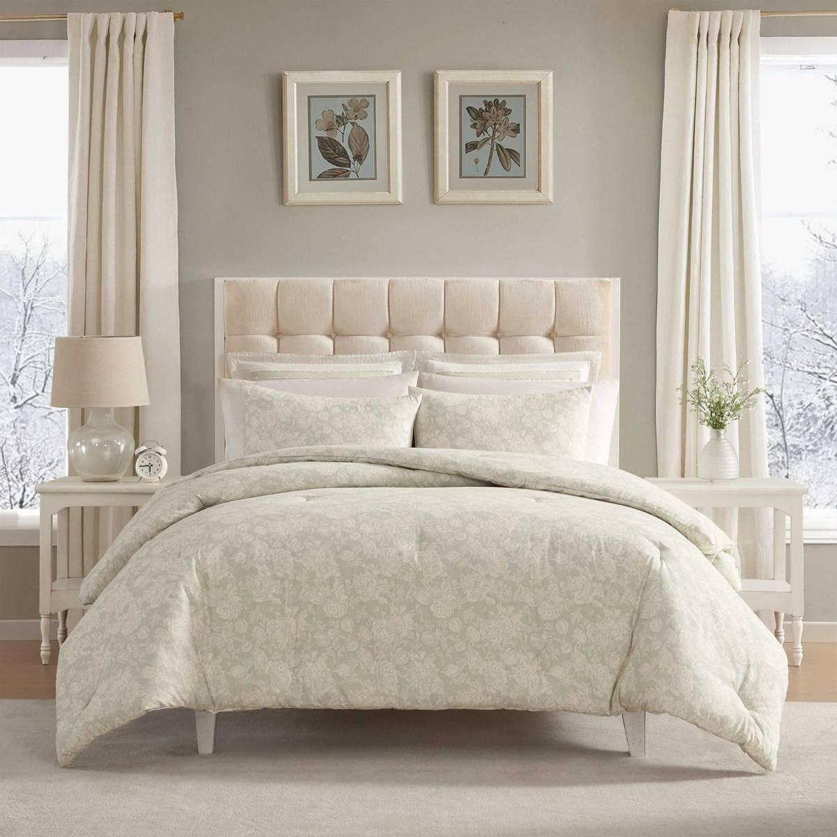 Click here for Laura Ashley(R) Meredith Flannel Cotton Comforter... prices
