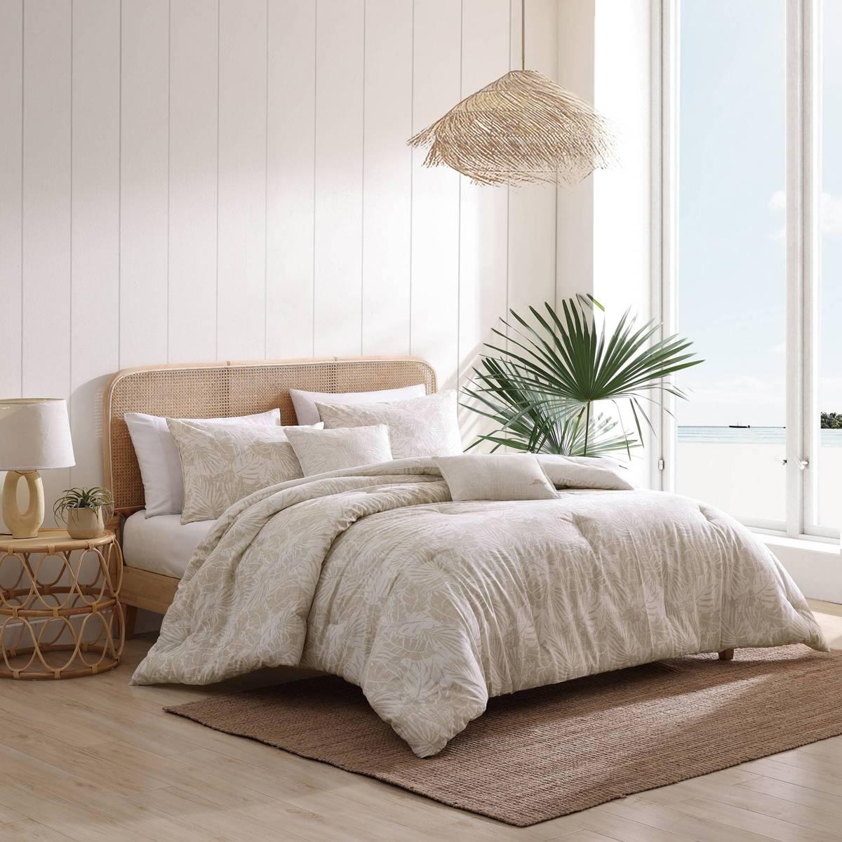 Tommy Bahama Home Costa Blanca Cotton Reversible 5 Piece Comforter Set  King - Beige