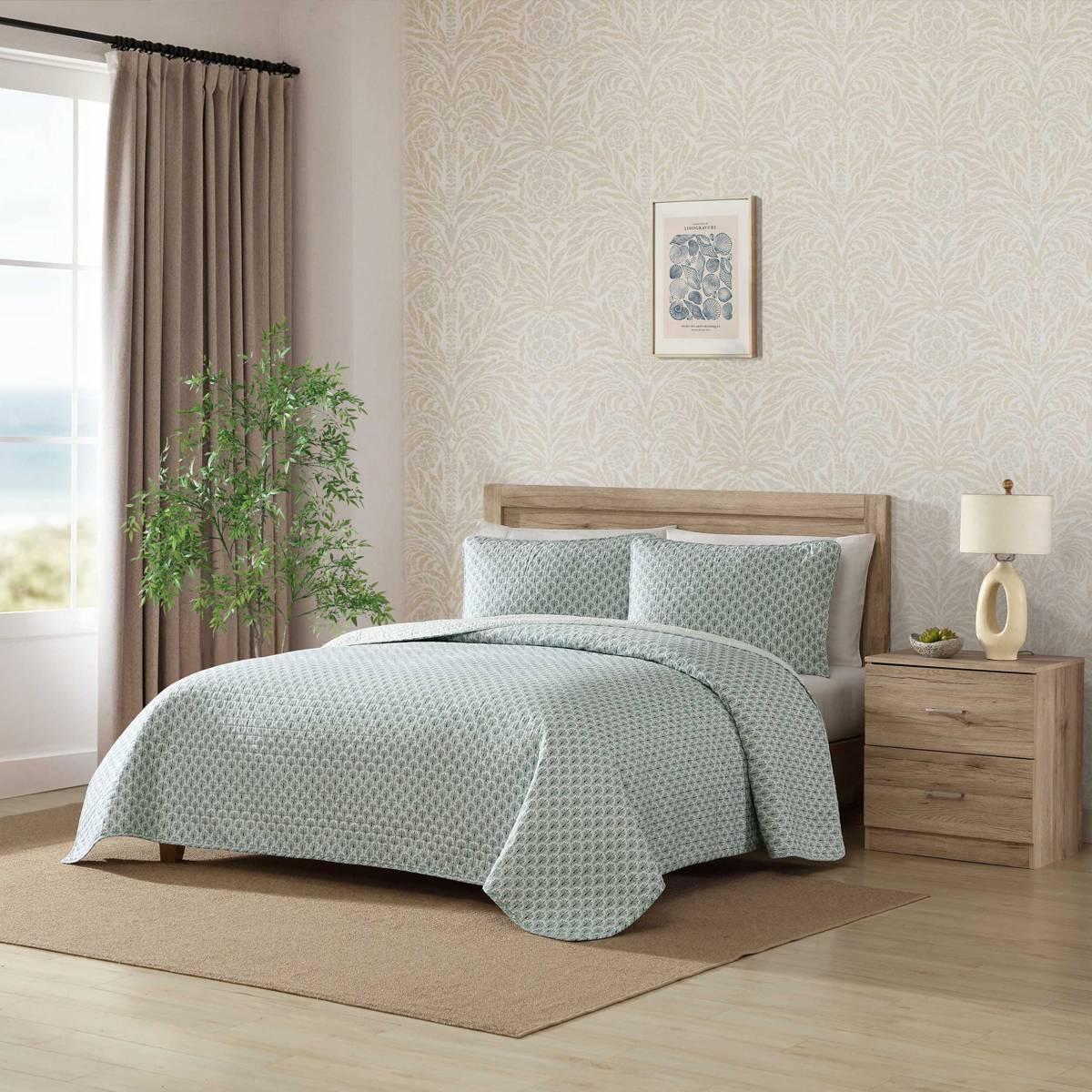 Tommy Bahama Coastal Batik Reversible Quilt Set