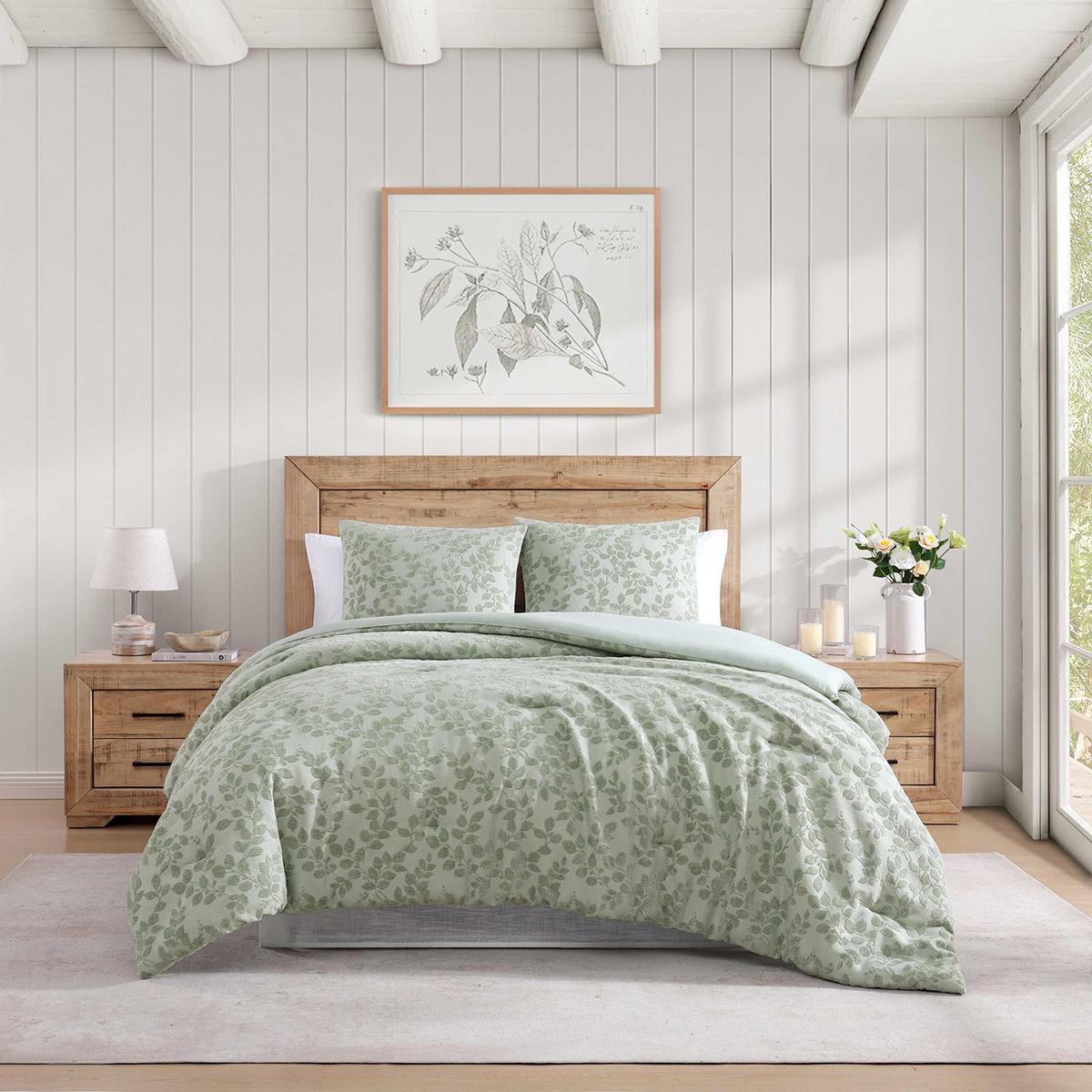 Click here for Stone Cottage Middlebrook Vine Reversible Duvet Co... prices