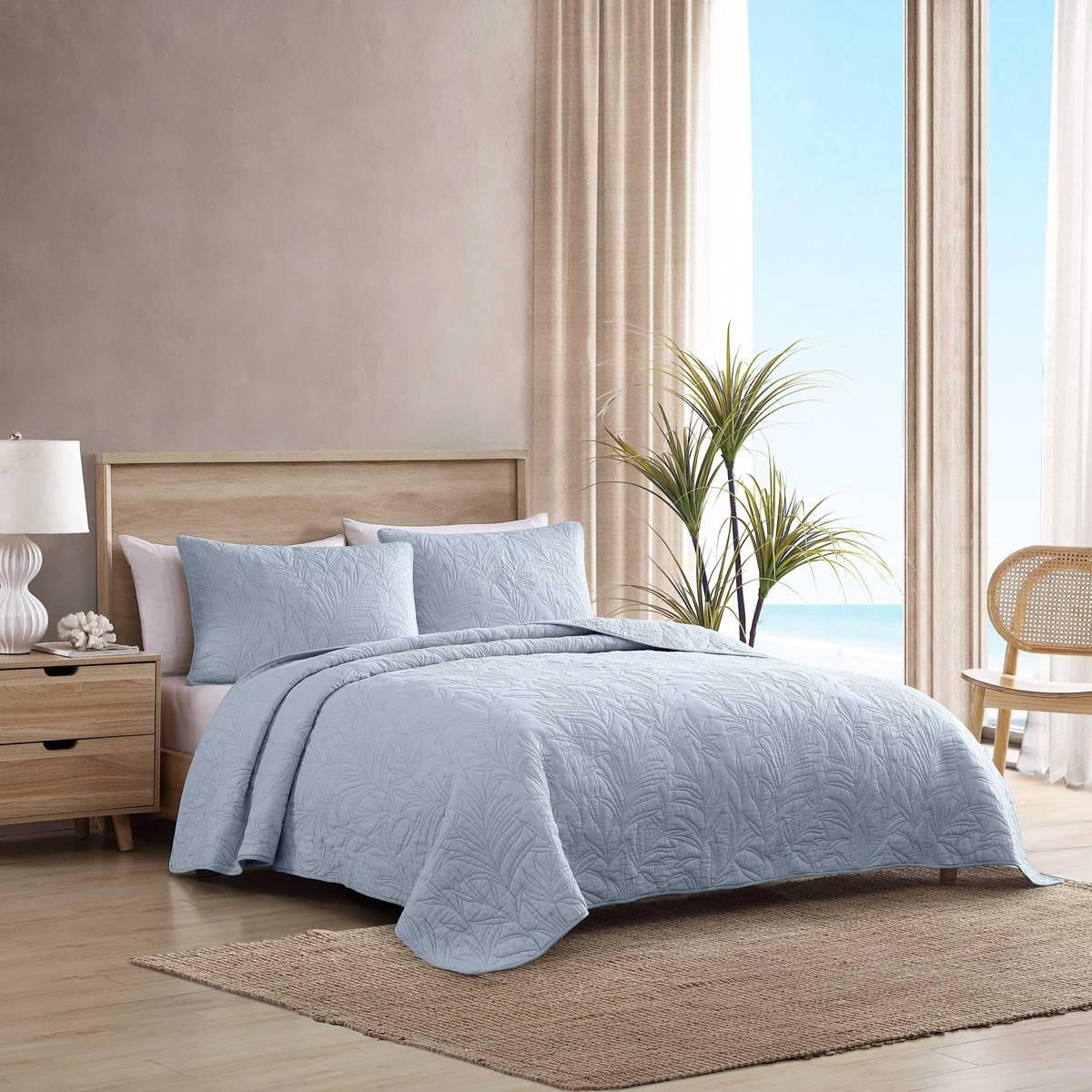 Tommy Bahama Home Solid Costa Sera Cotton Reversible Quilt  Twin - Ocean Blue