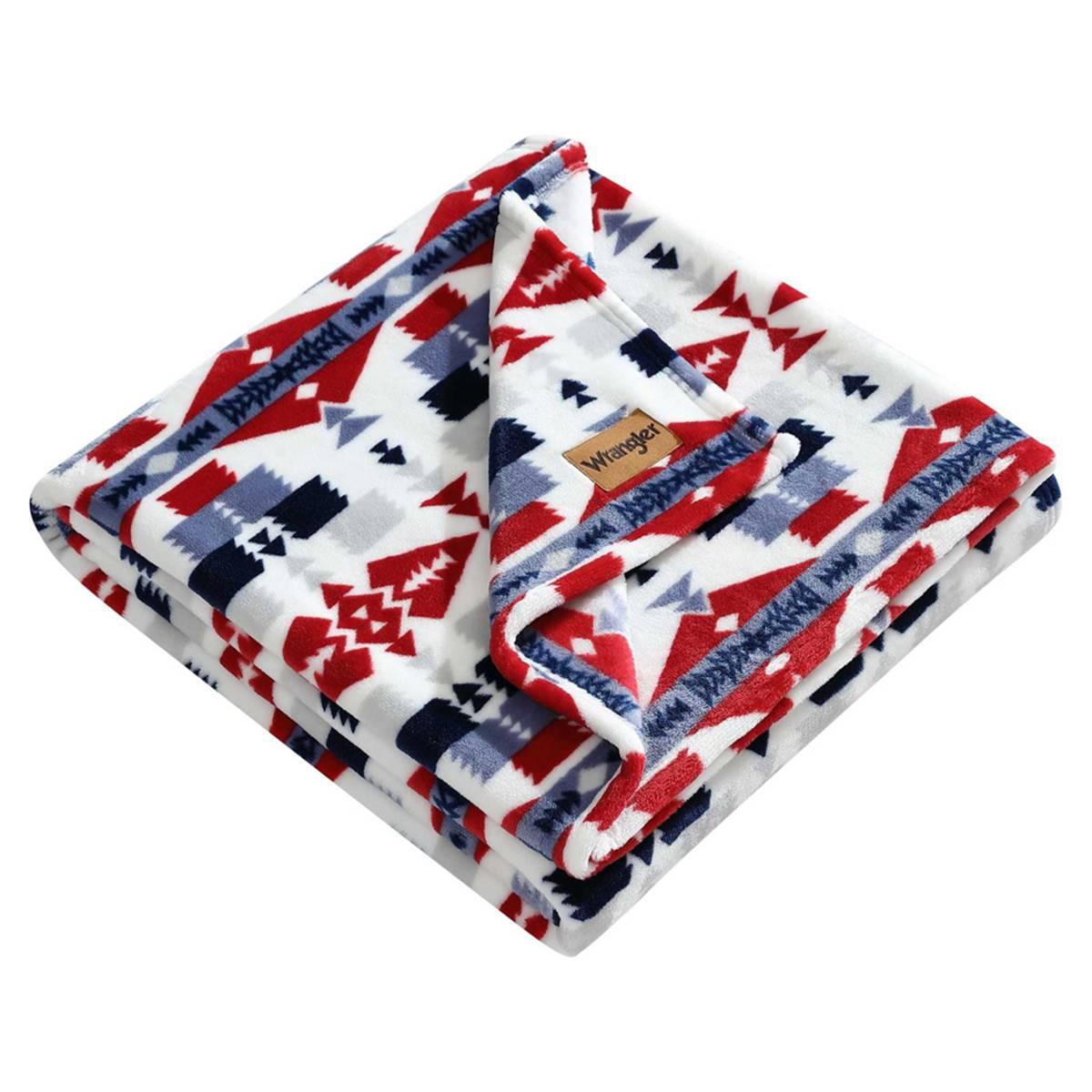 Click here for Wrangler Nolan Soft Plush Reversible Aztec Throw prices