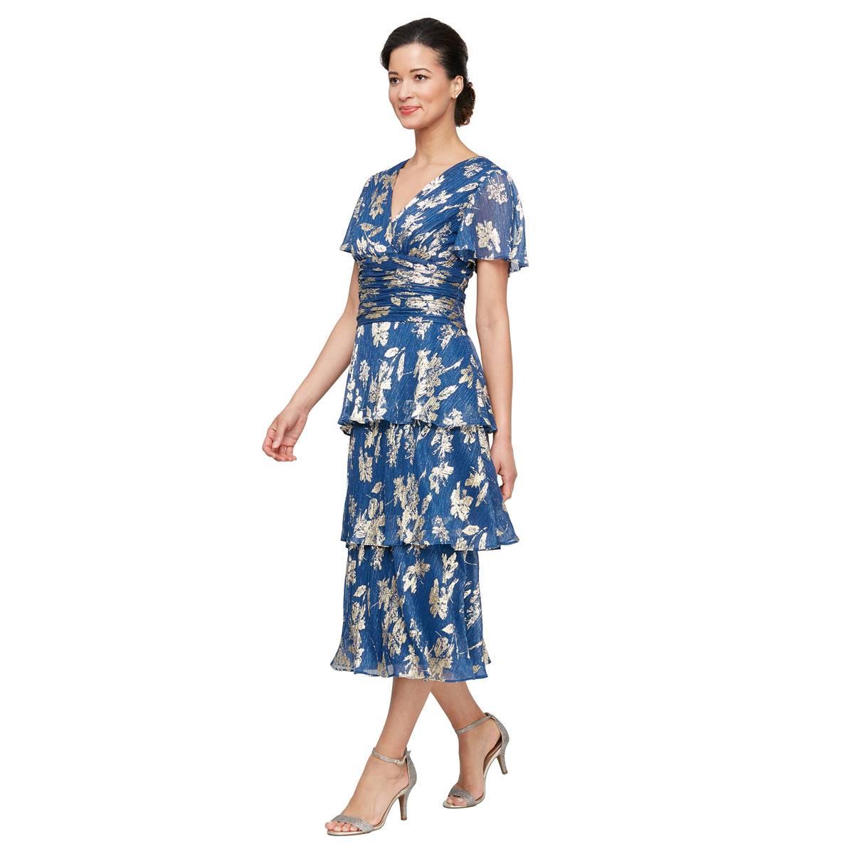 Click here for Petite SLNY Short Sleeve Tiered Foil Floral Midi D... prices