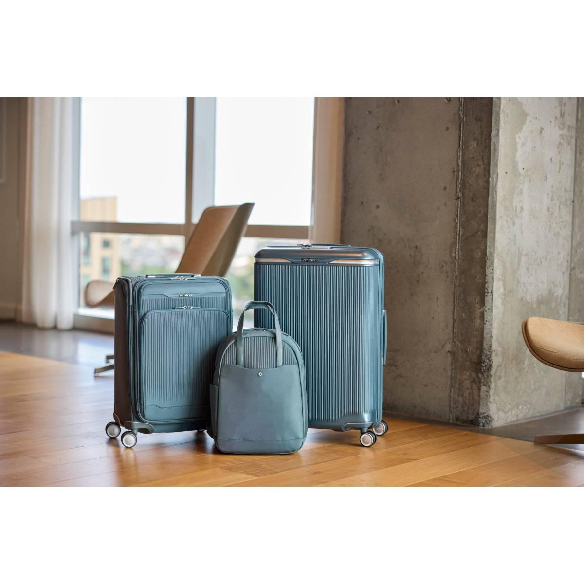 Click here for Samsonite Silhouette 18 Hardside 25in. Spinner Lug... prices