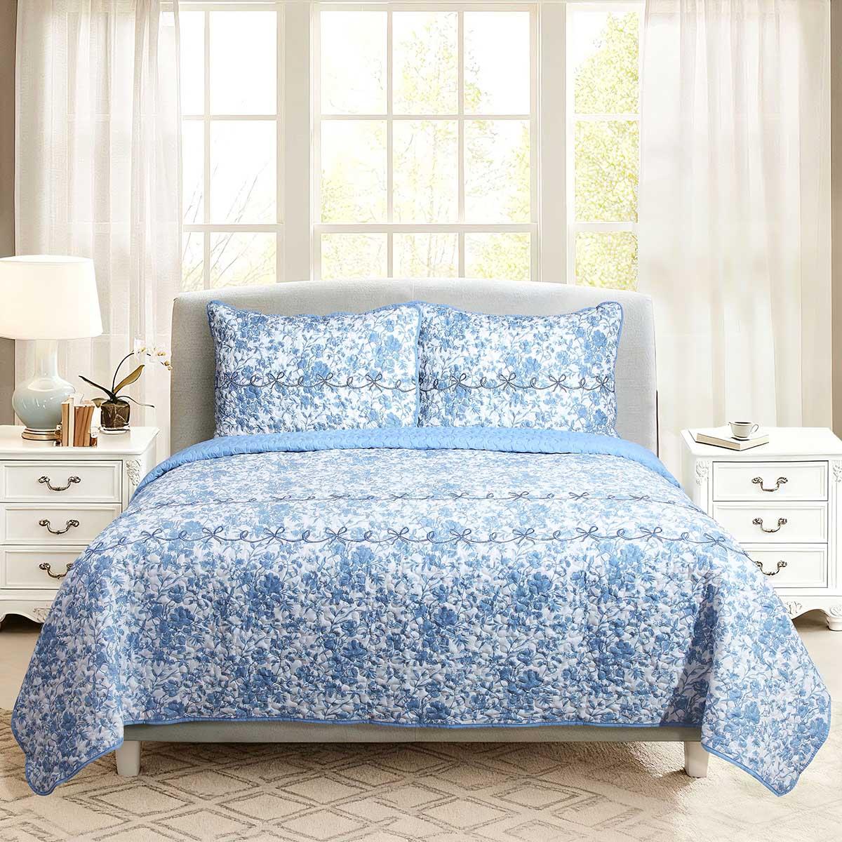 Click here for Ashley Cooper(tm) Anjelica 3pc. Quilt Set prices