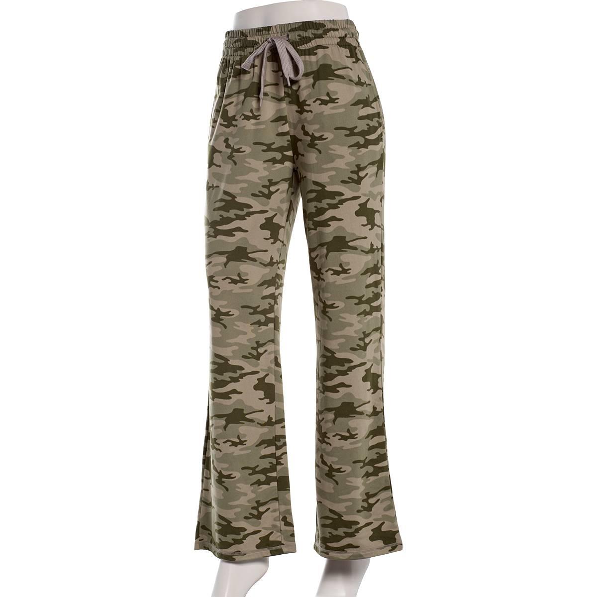 Click here for Juniors No Comment Fleece Lined Camo Print Wide Le... prices