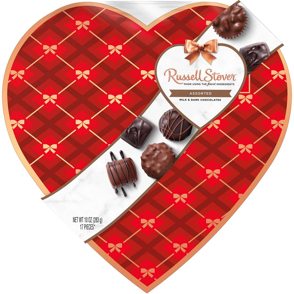 Click here for Russell Stover 10oz Milk Chocolate Plaid Heart Box prices