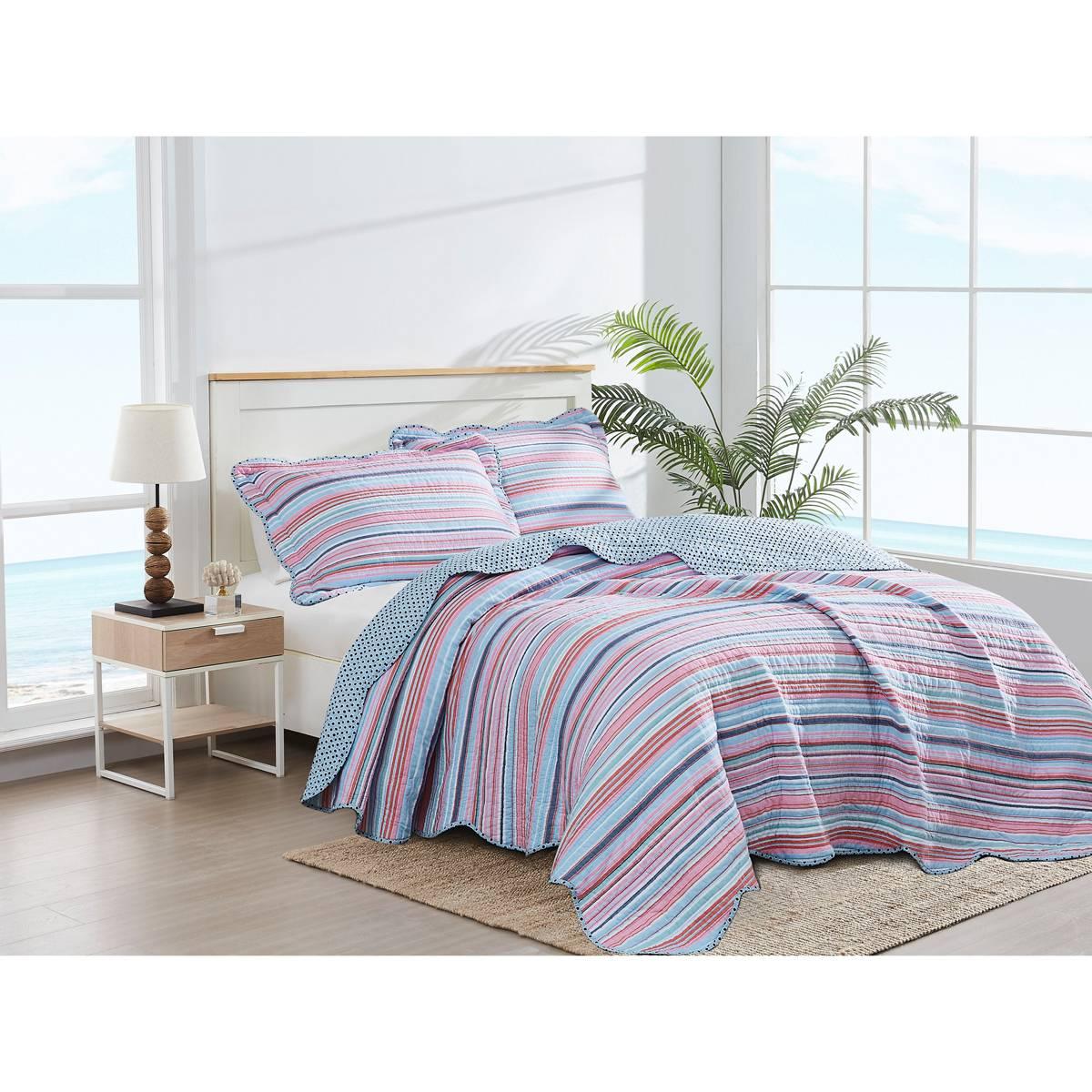 Click here for Scout Soul Surfer 3pc. Quilt Set prices
