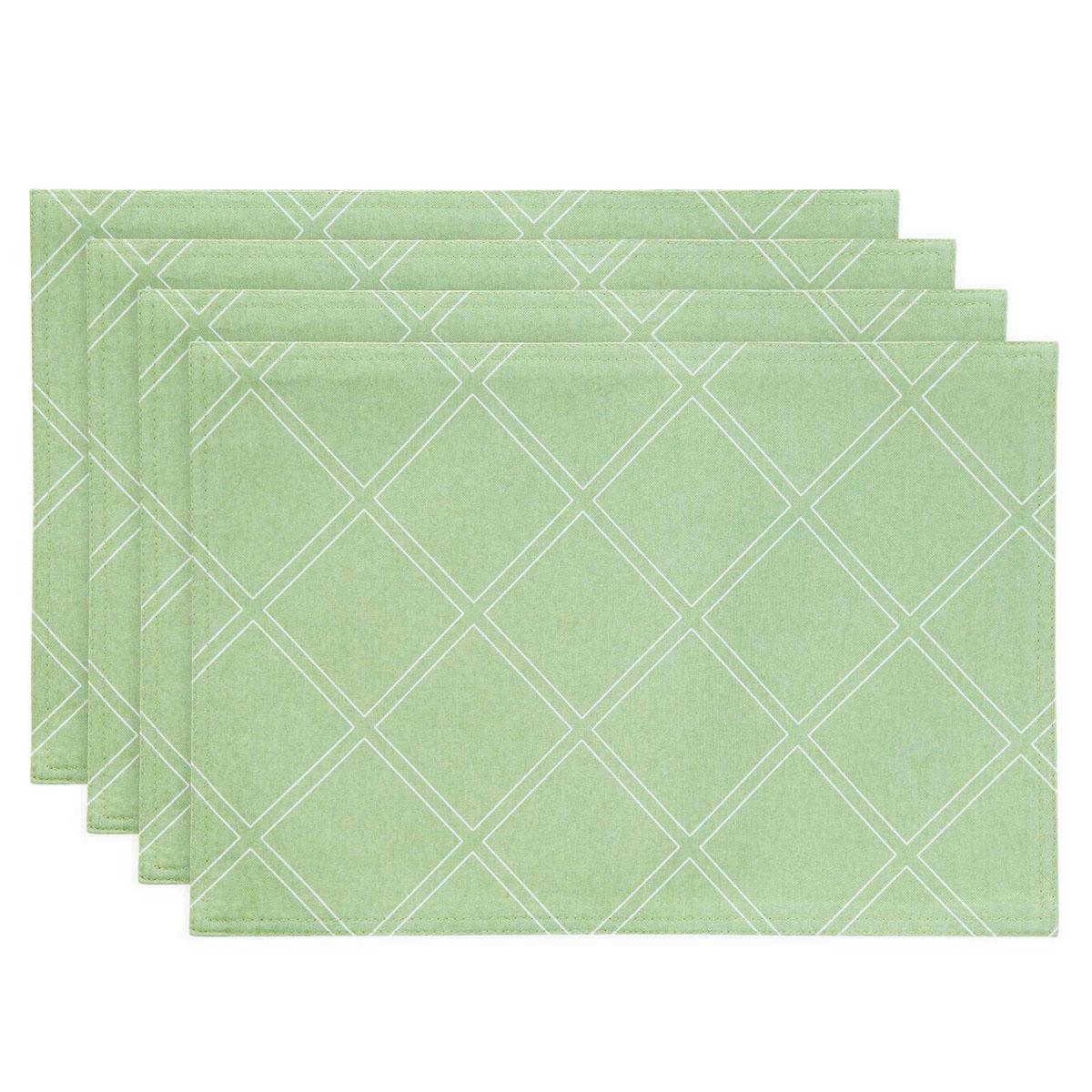 Click here for IZOD(R) Harbor Trellis Placemats - Set of 4 prices