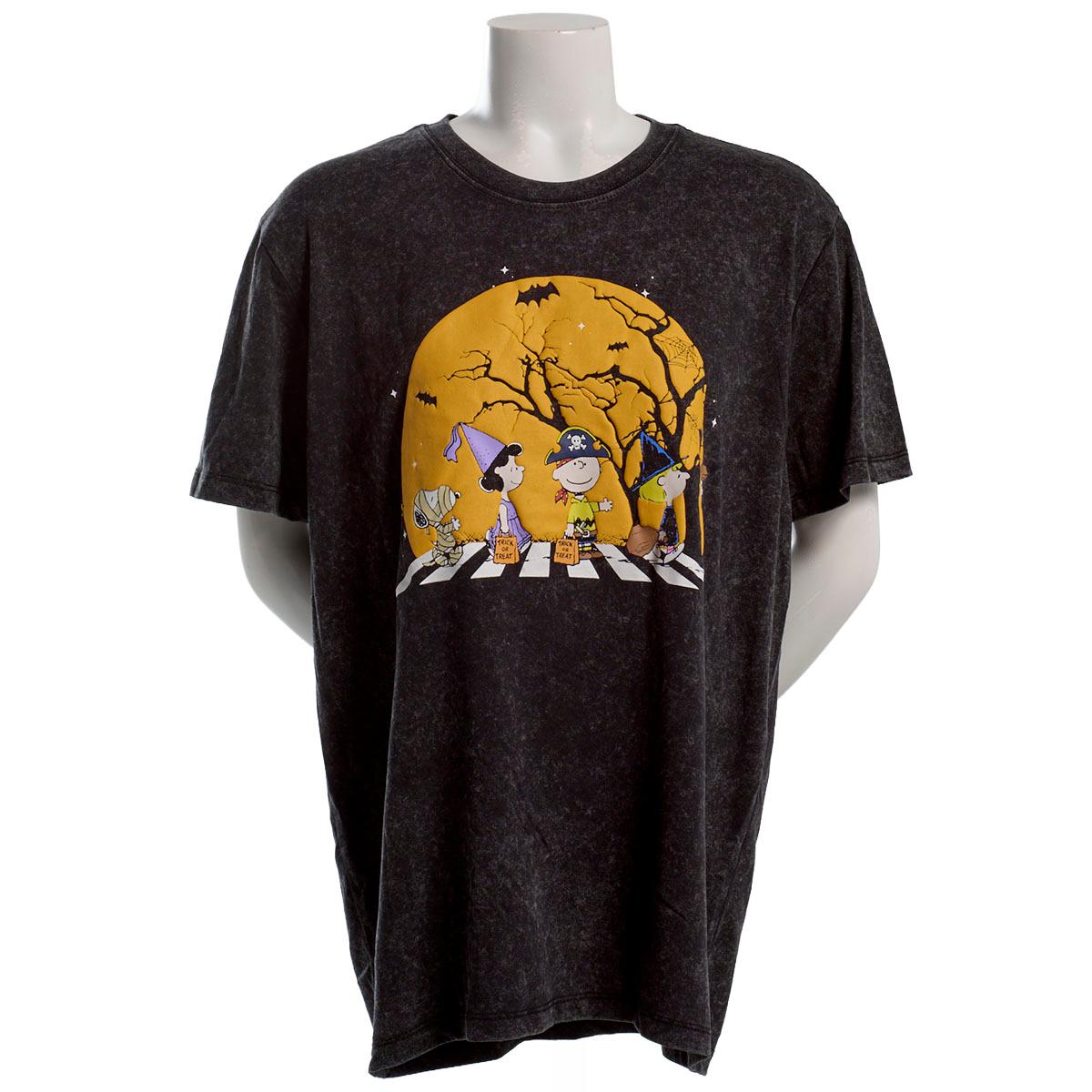 Click here for Juniors C-Life Peanuts(tm) Crew Neck Halloween Puf... prices