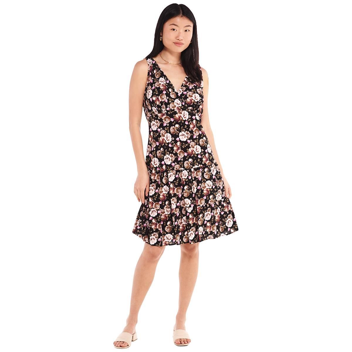 Click here for Womens Connected Apparel Sleeveless Floral Challis... prices
