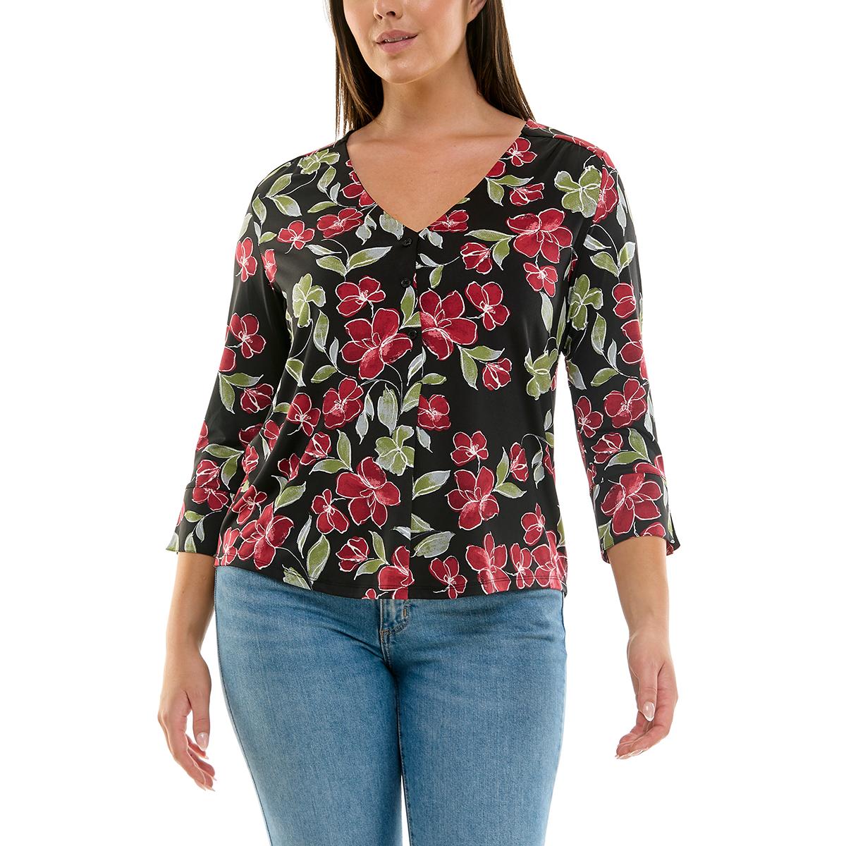 Click here for Petite Zac & Rachel 3/4 Sleeve Pleat Floral Blouse prices