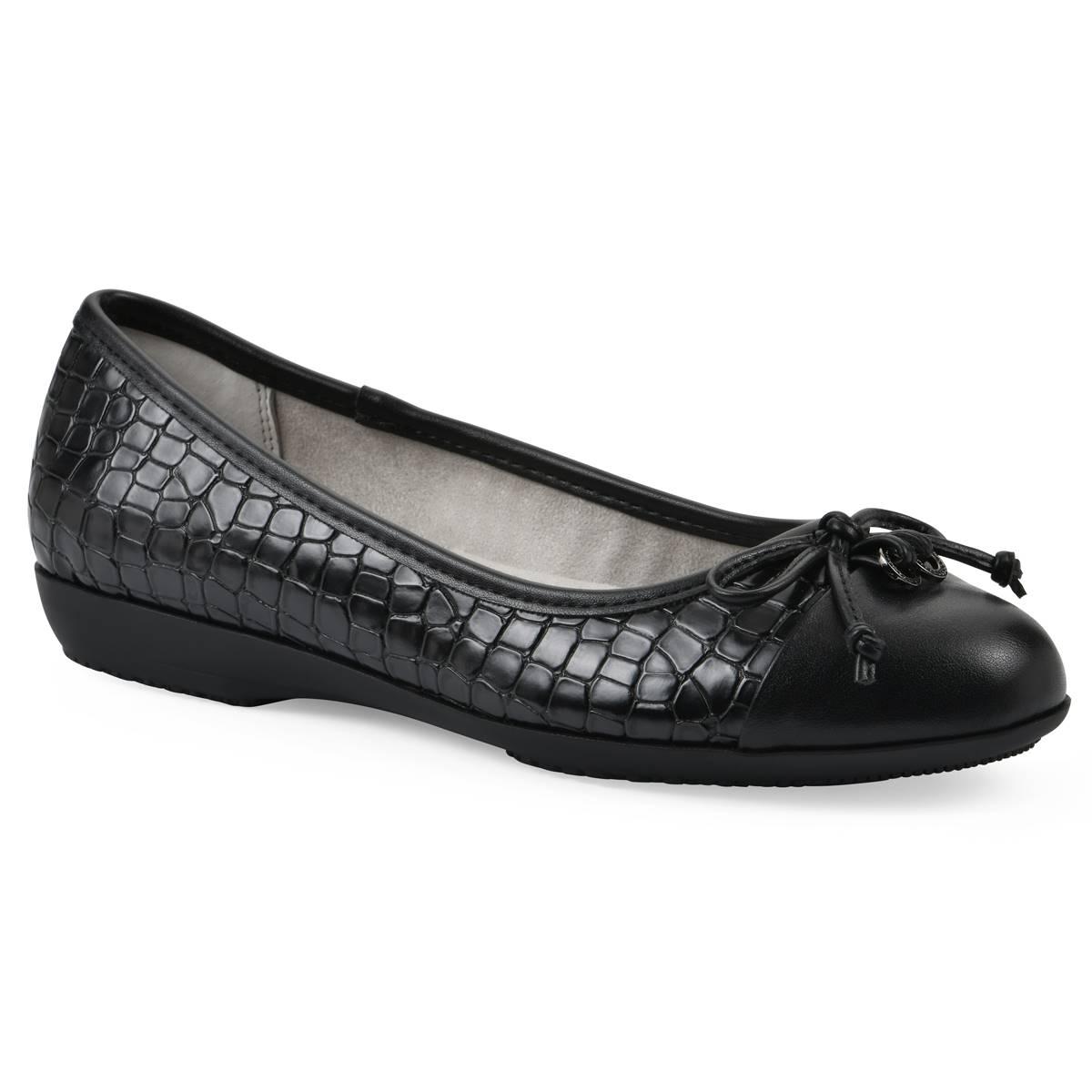 Cliffs by White Mountain Womens Careen Ballet Flats - Black Smooth
