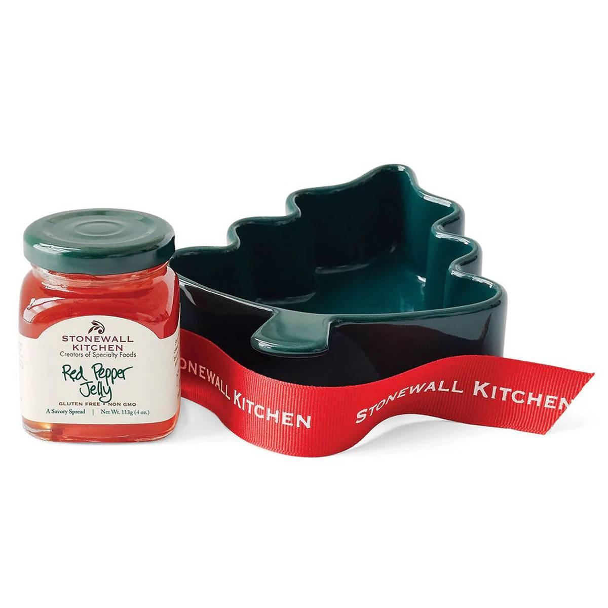 Click here for Stonewall Kitchen Red Pepper Jelly Ramekin Gift prices