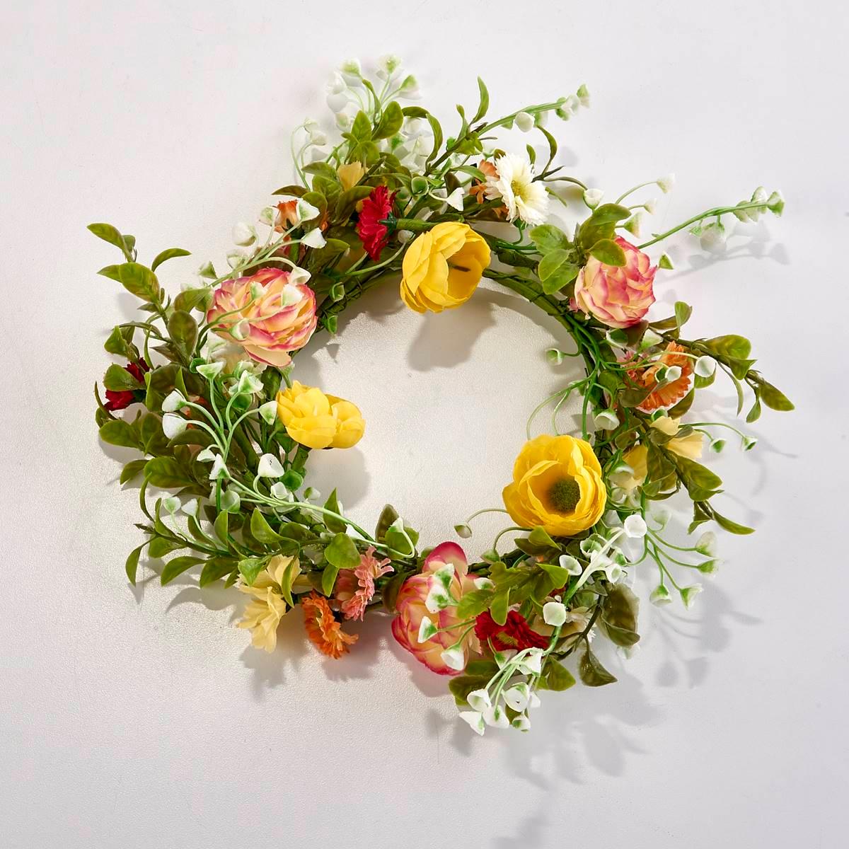 Click here for A Cheerful Giver(R) Bed of Roses Candle Ring prices