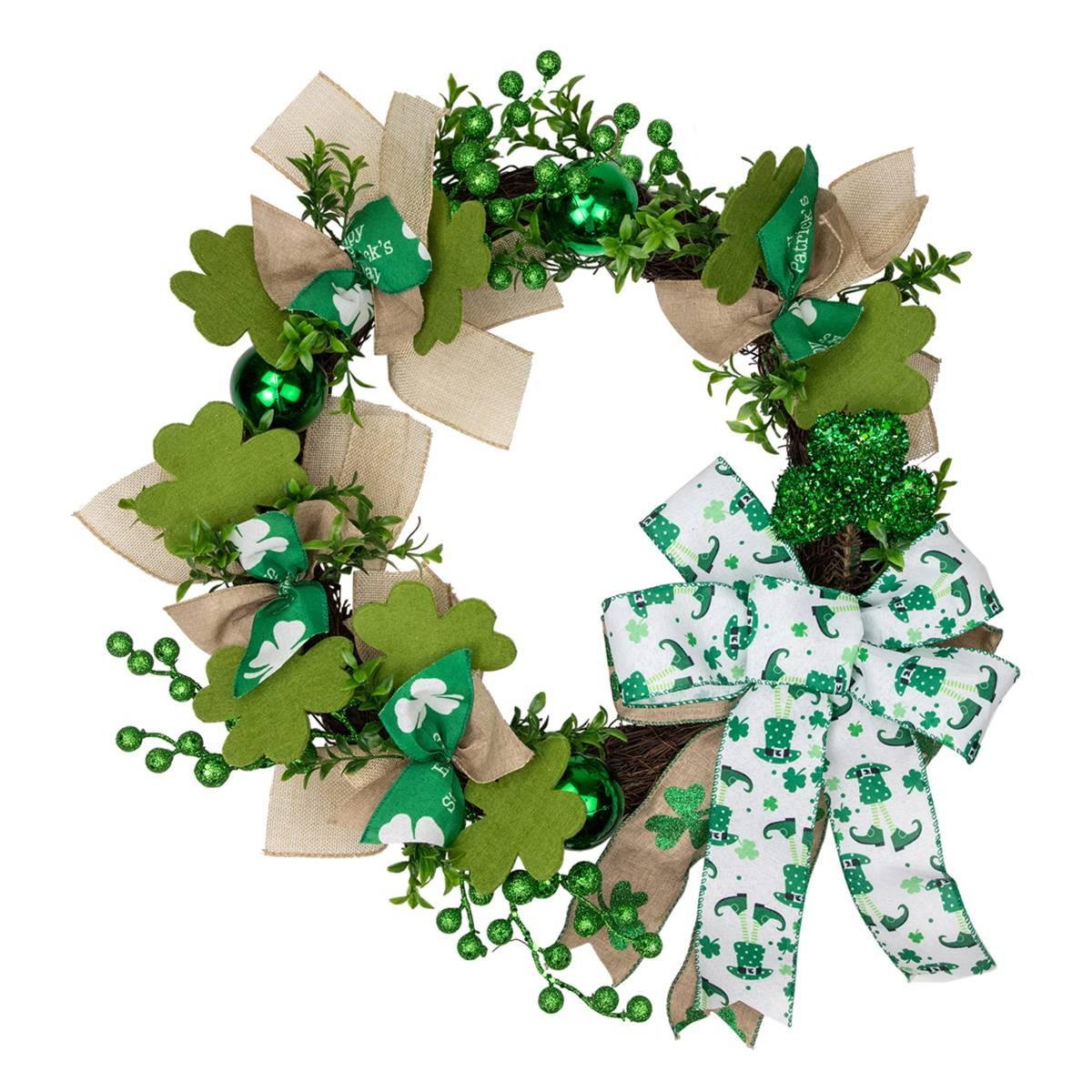 Northlight Seasonal Bows & Shamrocks St. Patricks Day Wreath