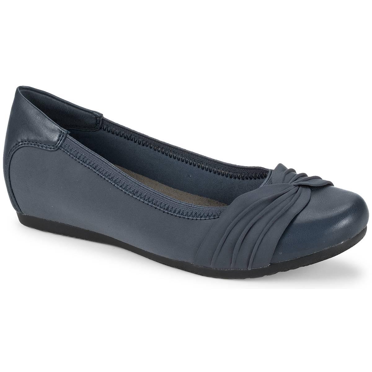 Click here for Womens Baretraps(R) Marcie Casual Ballet Flats prices