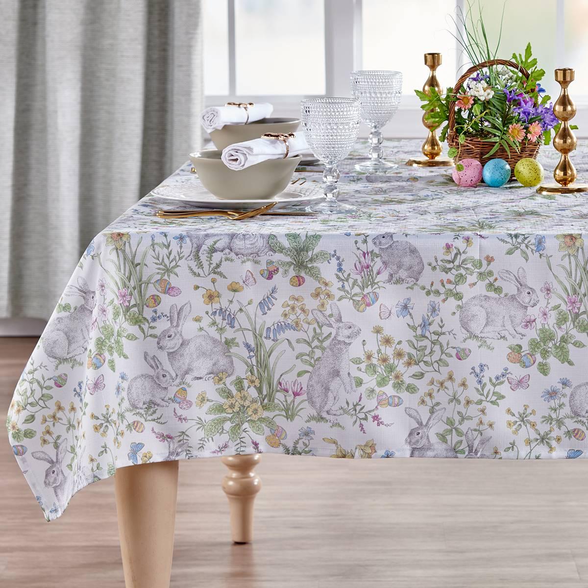 Click here for Countryside Bunnies Tablecloth prices