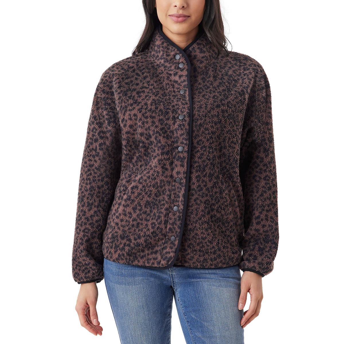 Click here for Juniors Wallflower Expedetion Snap Front Brush Leo... prices