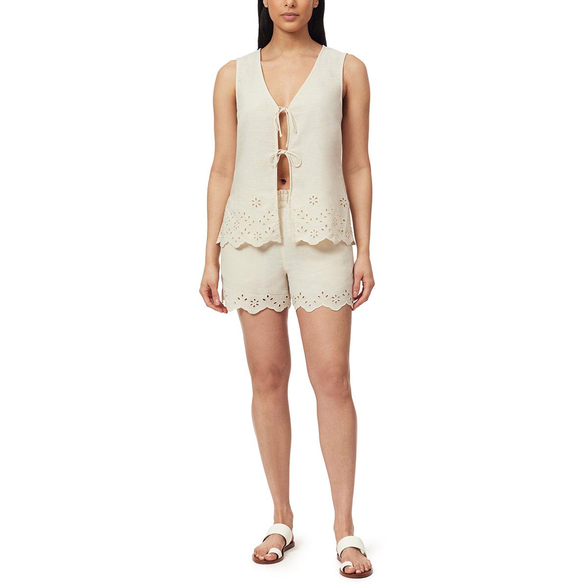 Click here for Juniors Wallflower Caprice Linen Tie Vest Eyelet H... prices