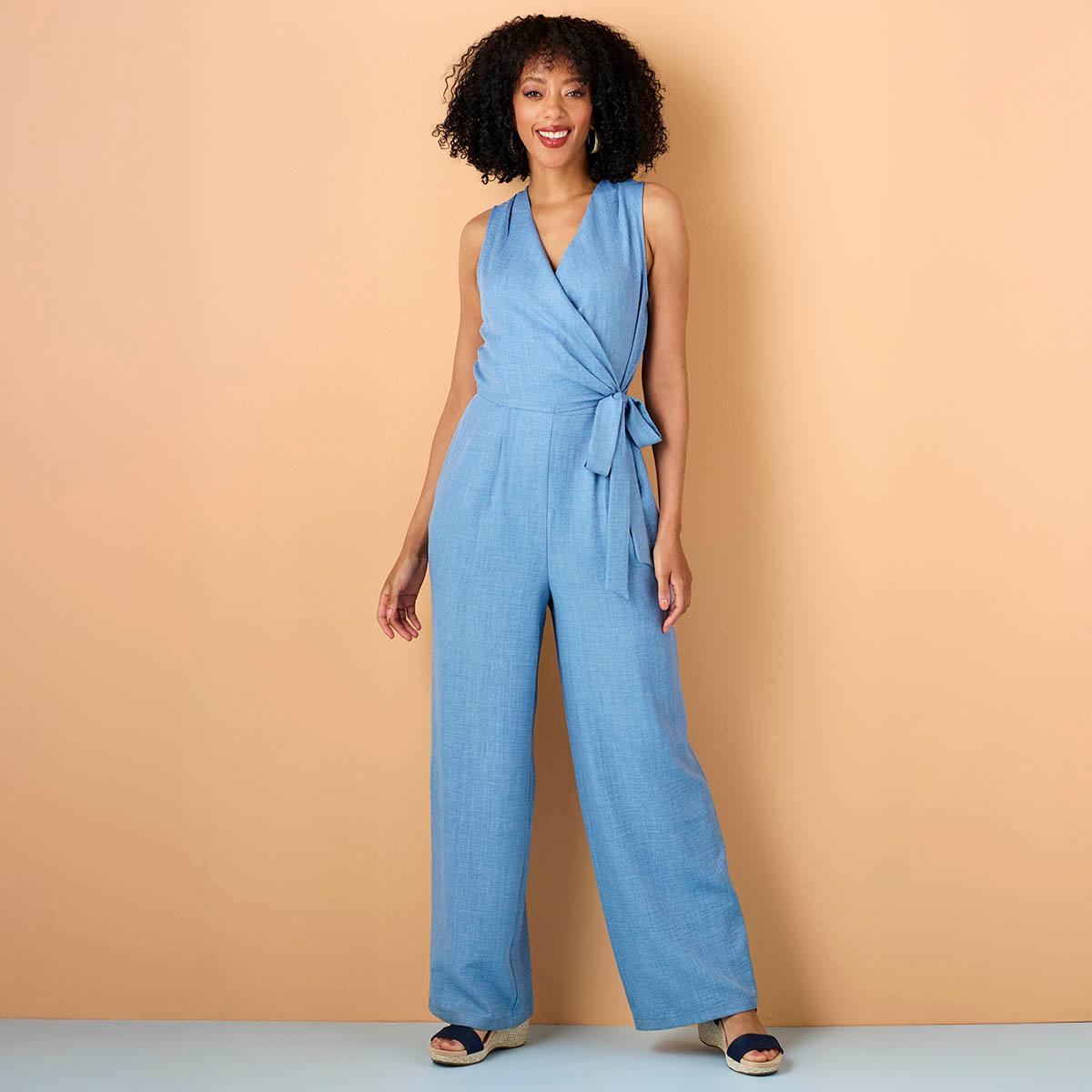 Click here for Womens Emma & Michele Sleeveless Linen-Like Surpli... prices