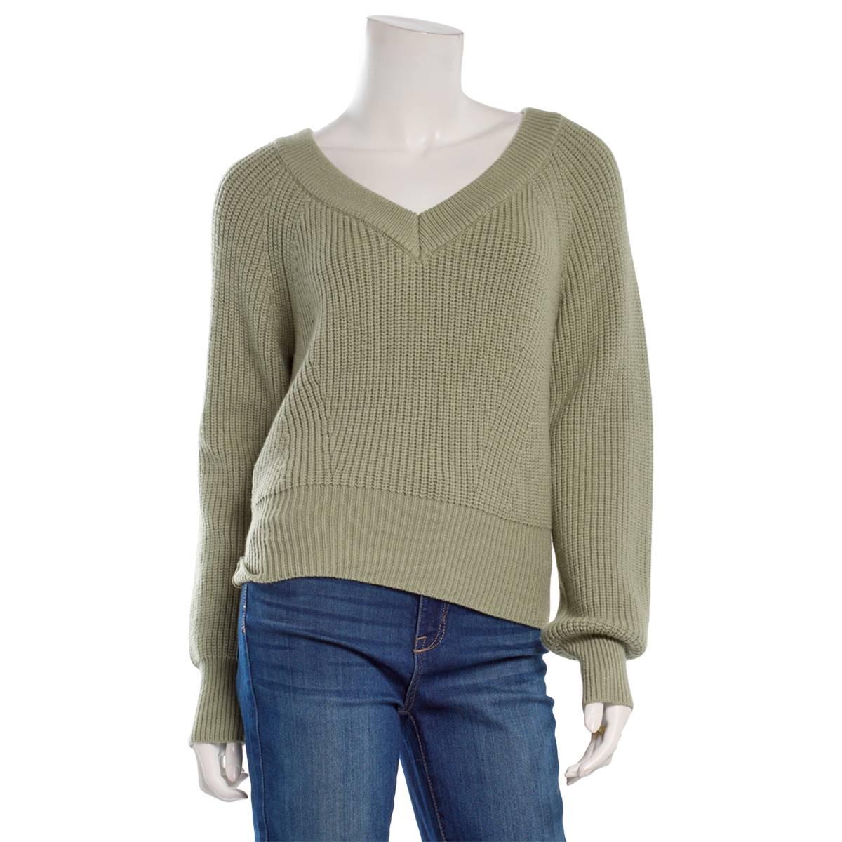 Click here for Juniors Pink Rose Shaker Raglan V-Neck Meet & Gree... prices