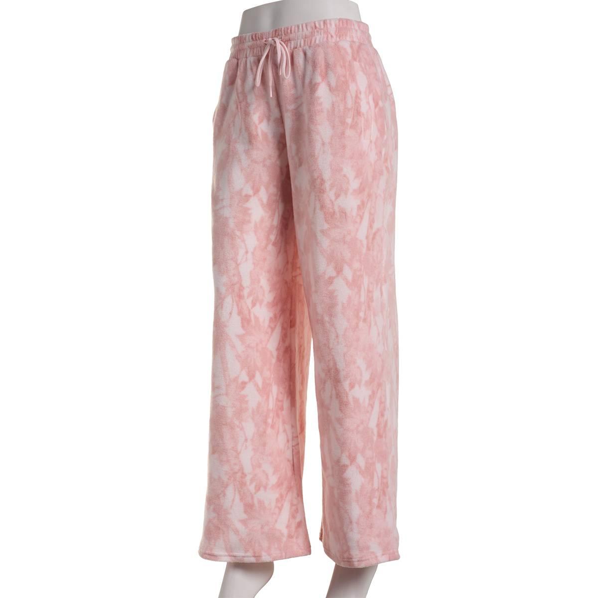 Click here for Juniors Pink Rose Camo Fleece Wide Leg Pants prices