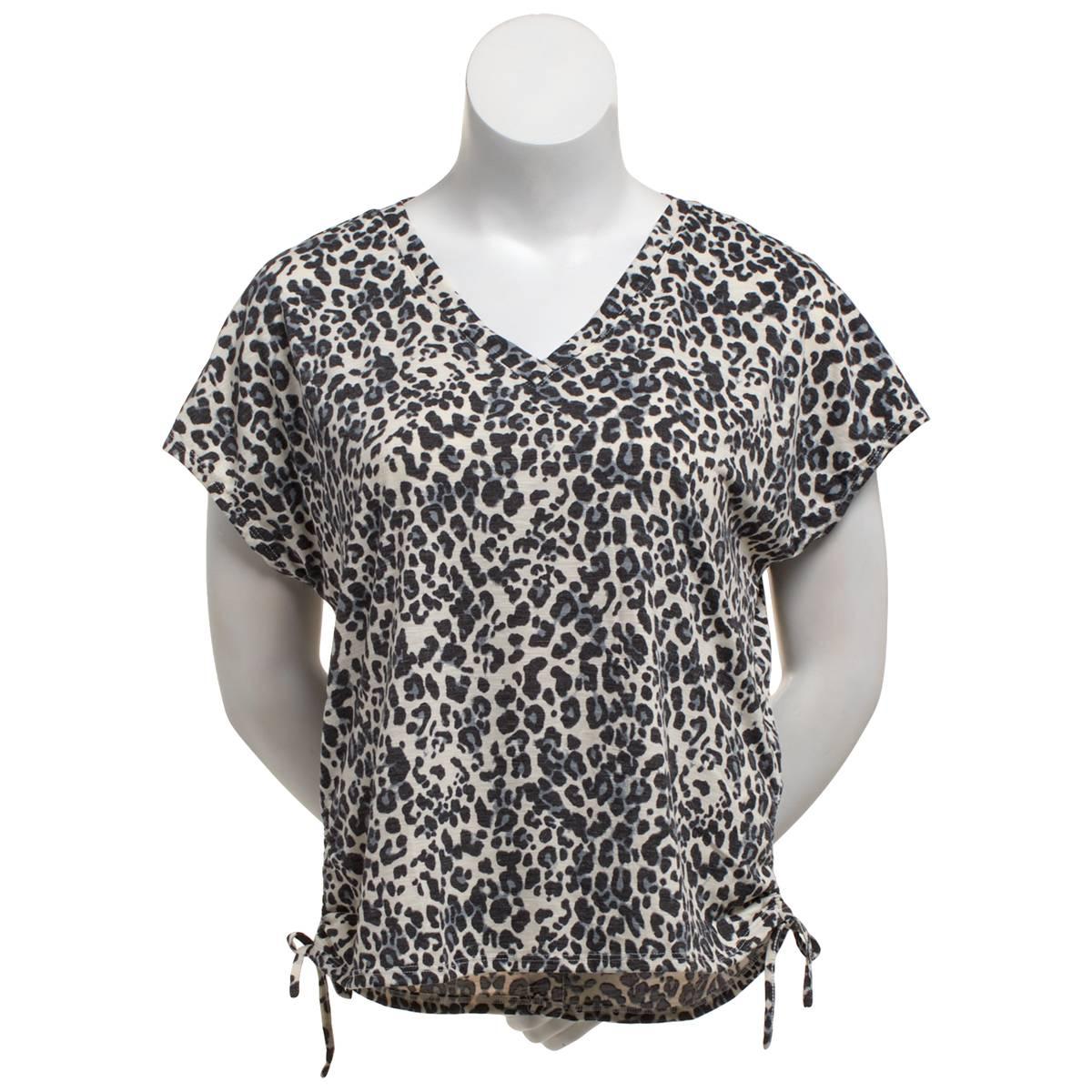 Click here for Plus Size French Laundry Short Dolman Sleeve Leopa... prices